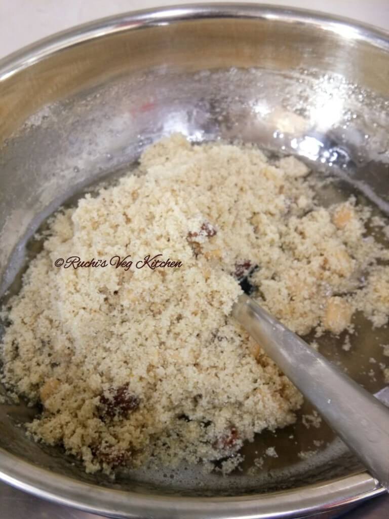 RAVA LADOO – Ruchi's Veg Kitchen