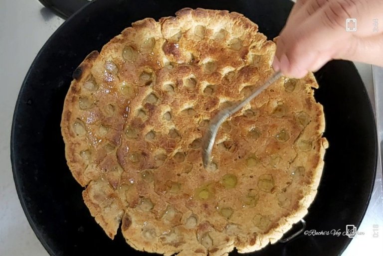 RAJASTHANI KHOBA ROTI – Ruchi's Veg Kitchen